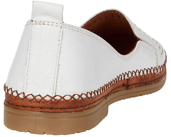 Women's Spring Step | Ingrid Slip On Shoe | White - FLCrooks.com